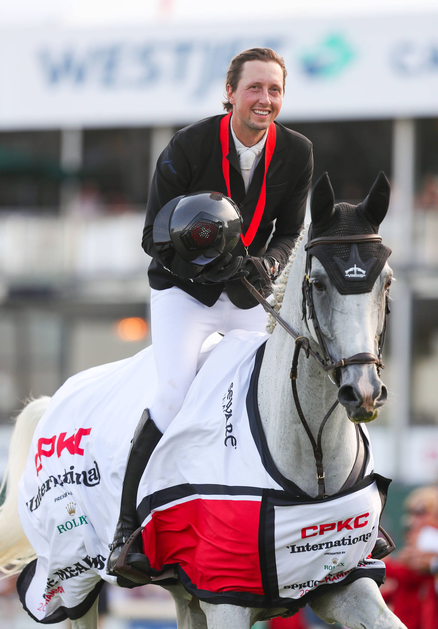 Rolex Grand Slam of Show Jumping: Interview mit Martin Fuchs ... Rolex Grand Slam of Show Jumping: Interview mit Martin Fuchs ...